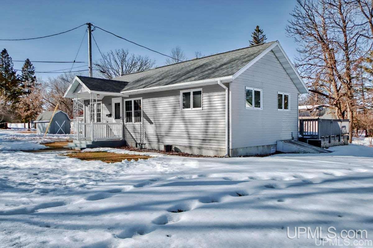 Residential for sale in Kingsford, Michigan, 50098058