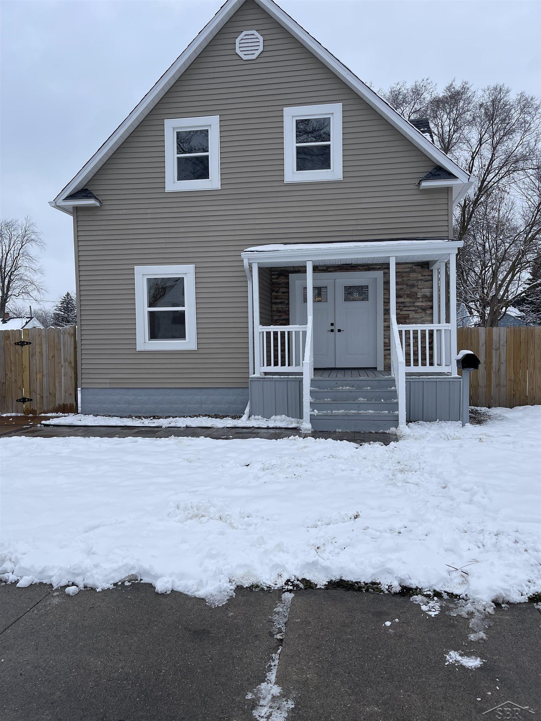 Michigan Listings – Loss Realty Group Your Local Market Experts