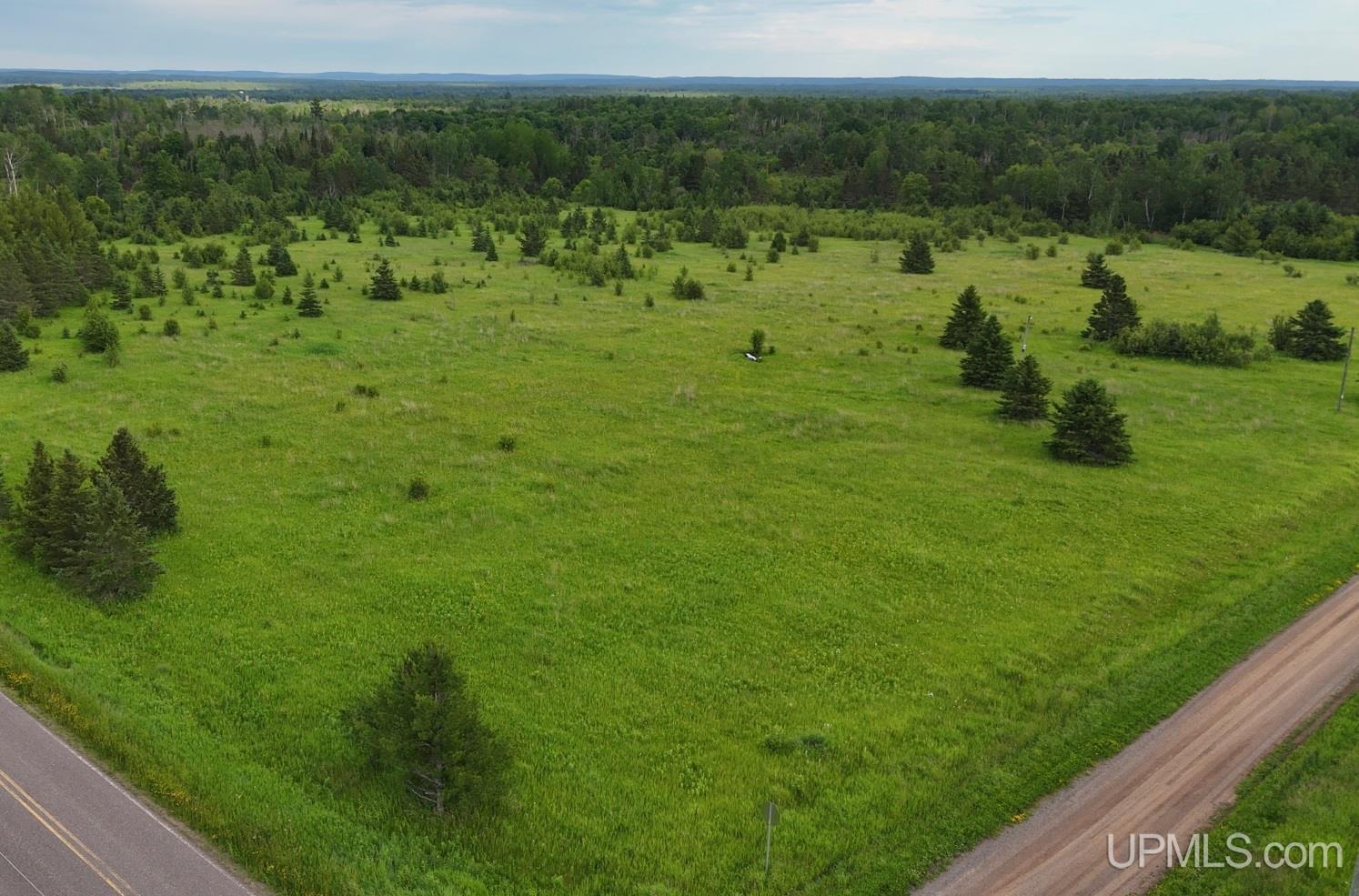 Northern Michigan Land Brokers – Marquette & Houghton