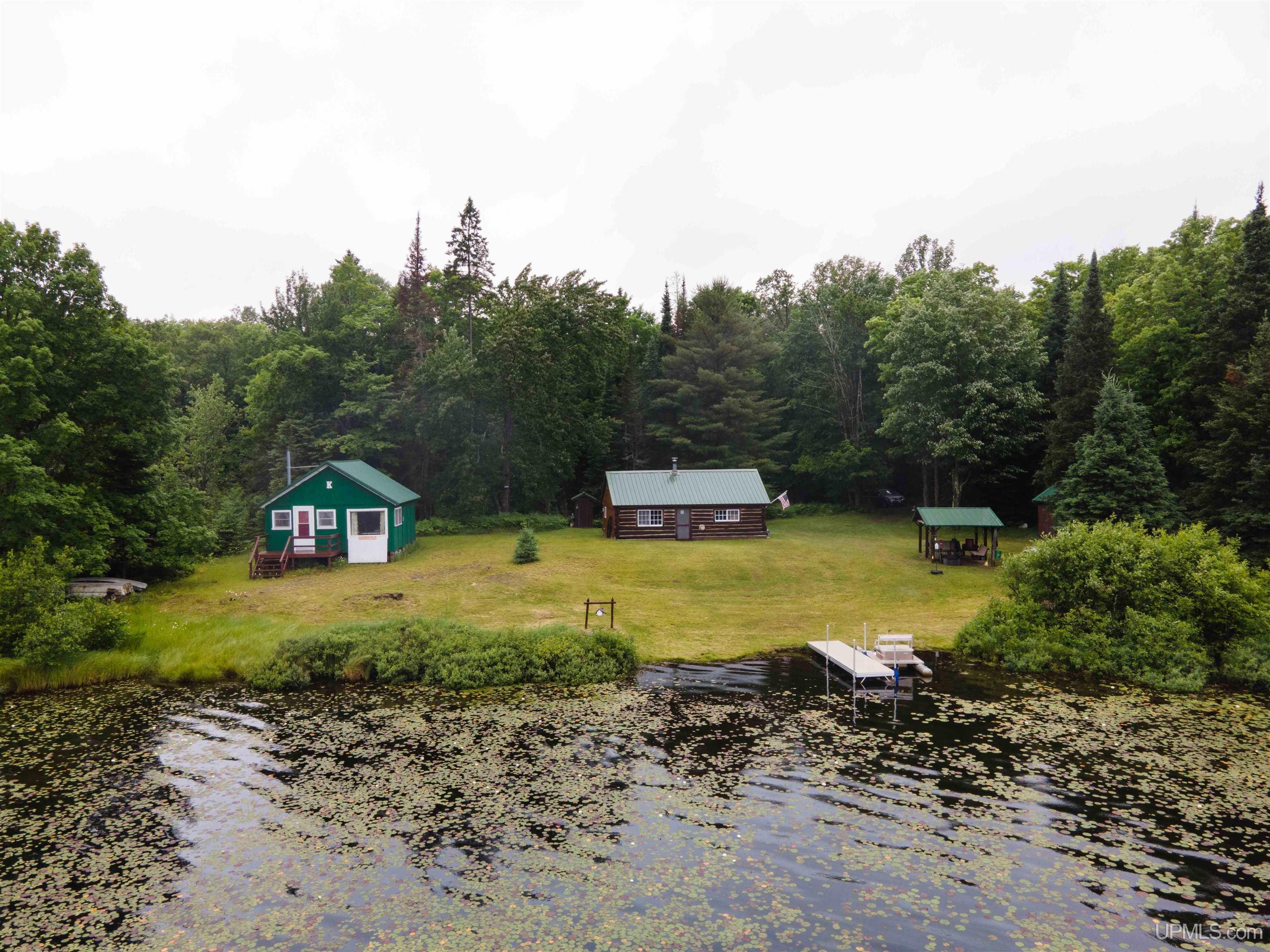 Residential for sale in Iron River, Michigan, 50146974