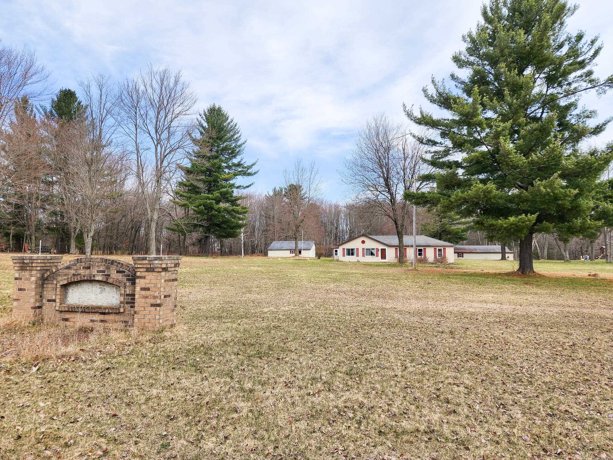 2165 E Long Lake Rd Harrison Mi 48625
