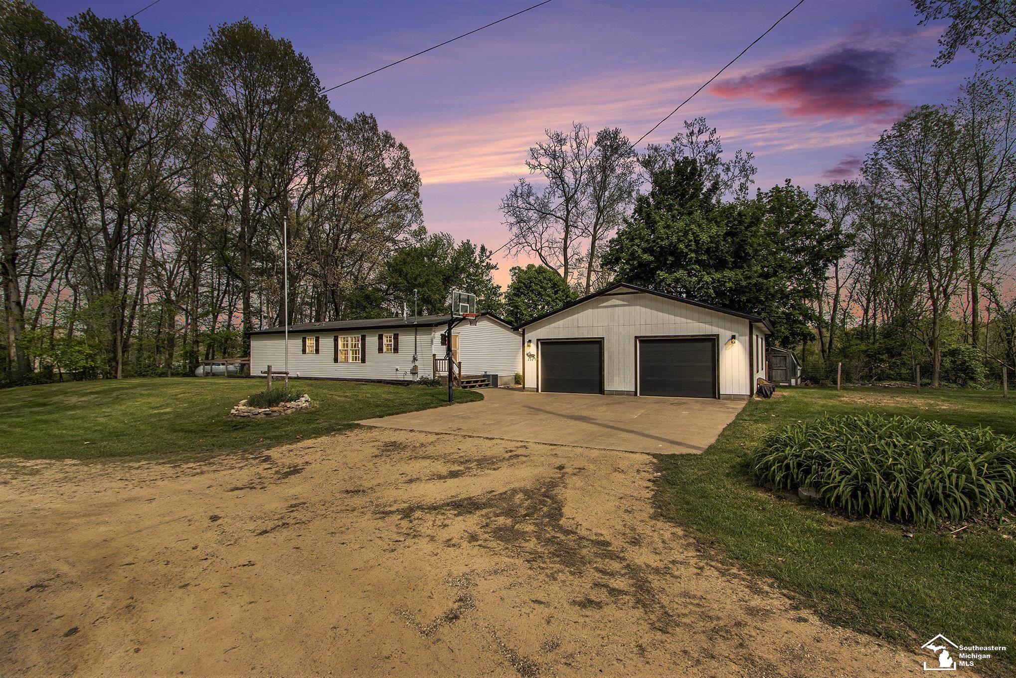 635 POKEY, HASTINGS, MI 49058