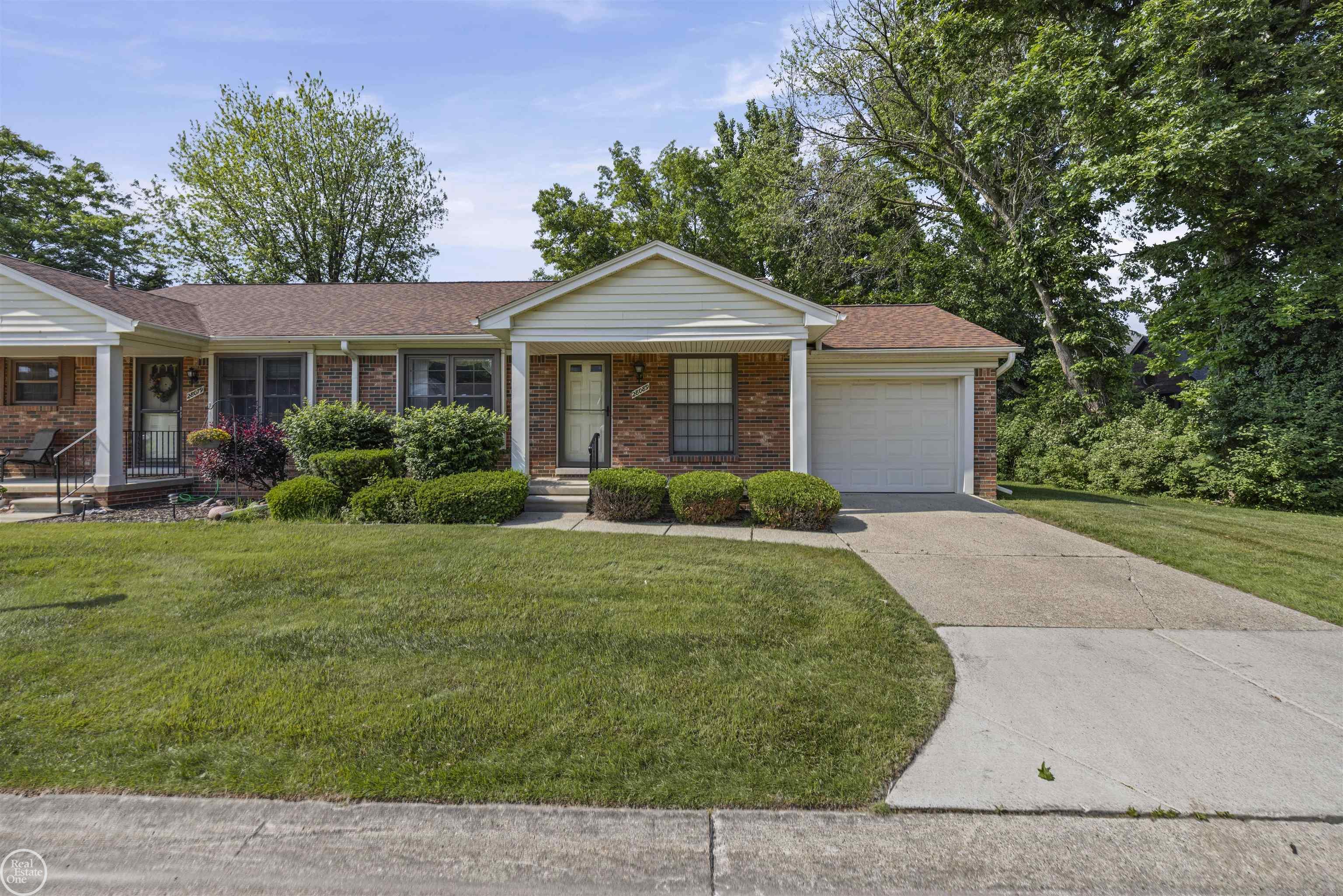 28089 PINETREE, HARRISON TWP, MI 48045