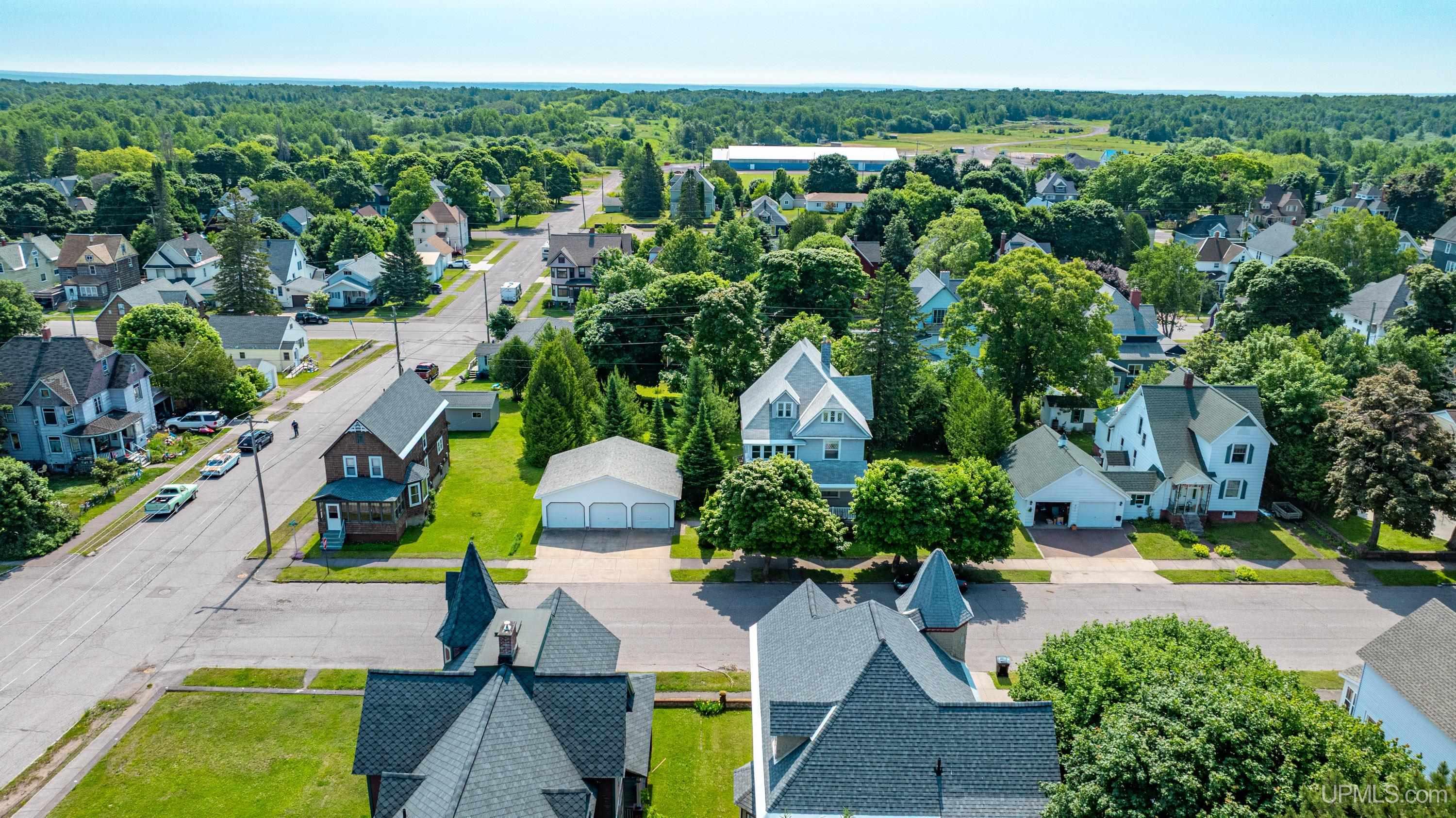 208 Pewabic Laurium, MI MLS#50181210 Great Lakes and Land