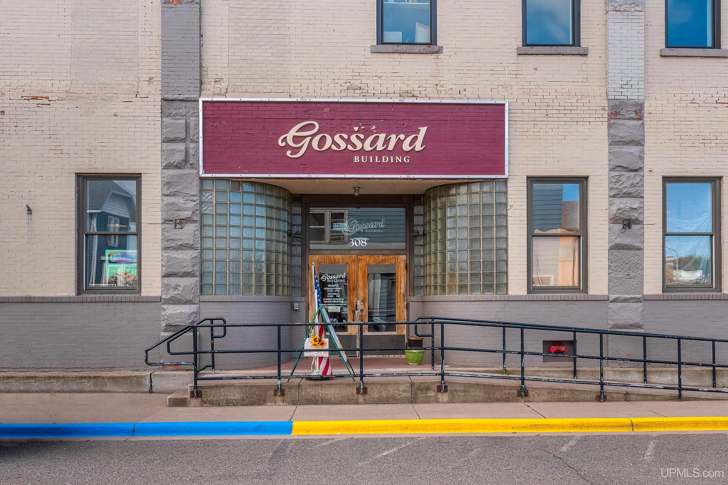 308 Cleveland Ishpeming, MI MLS#50190059 Great Lakes and Land