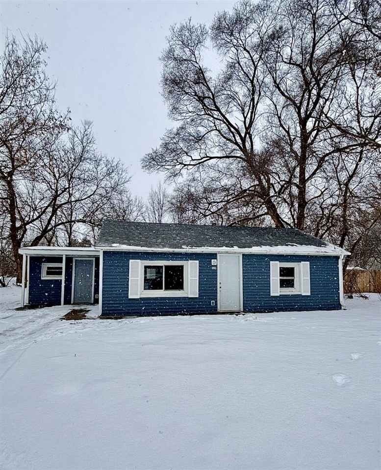 520 W 1st St, Charlotte, MI 48813 | MLS# 70509928 | Houzeo