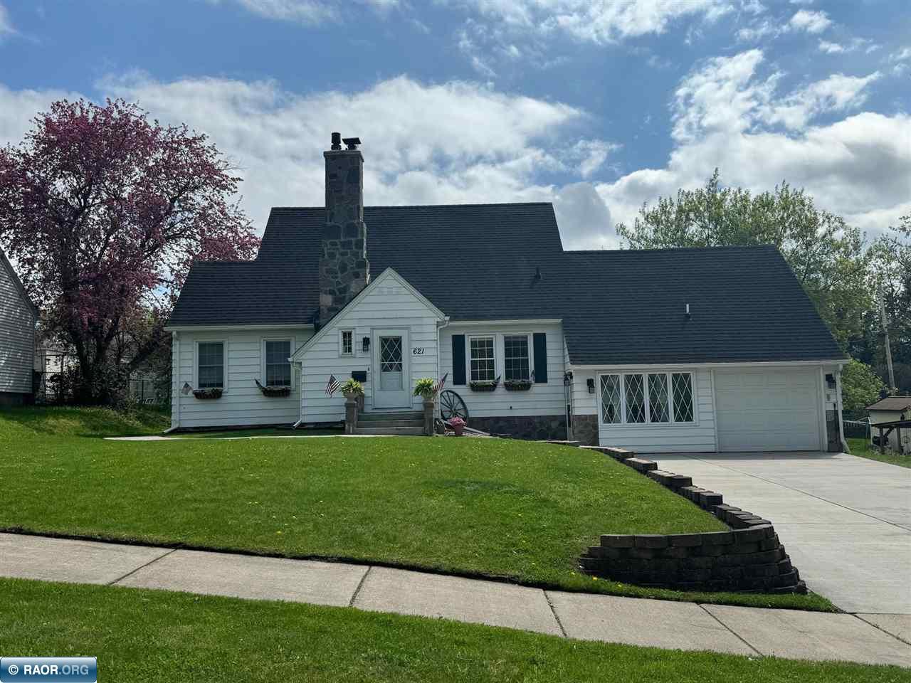 Residential For Sale, 621 4th St NW, Chisholm - Listing #146907