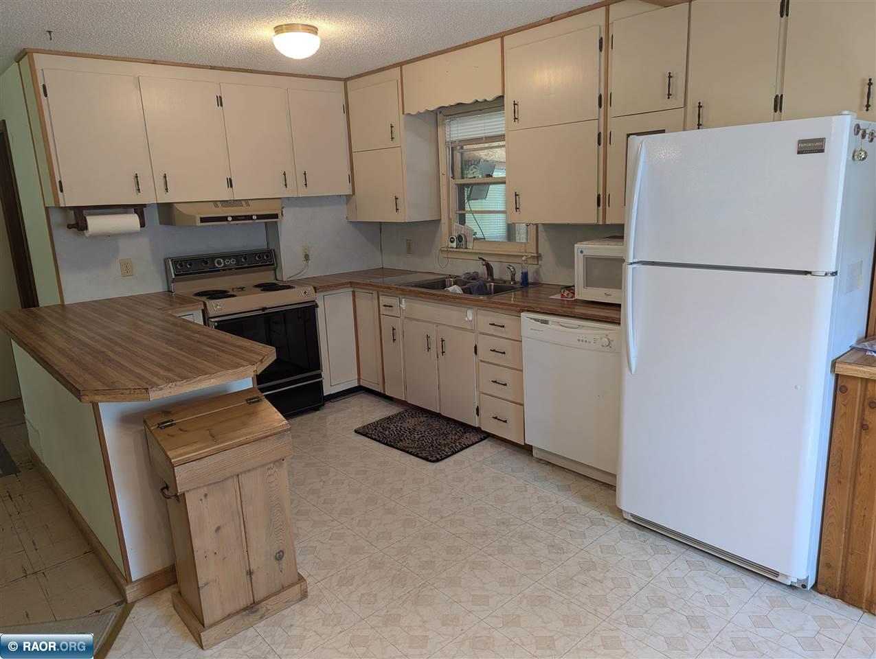 Recent Listings - Island View Realty