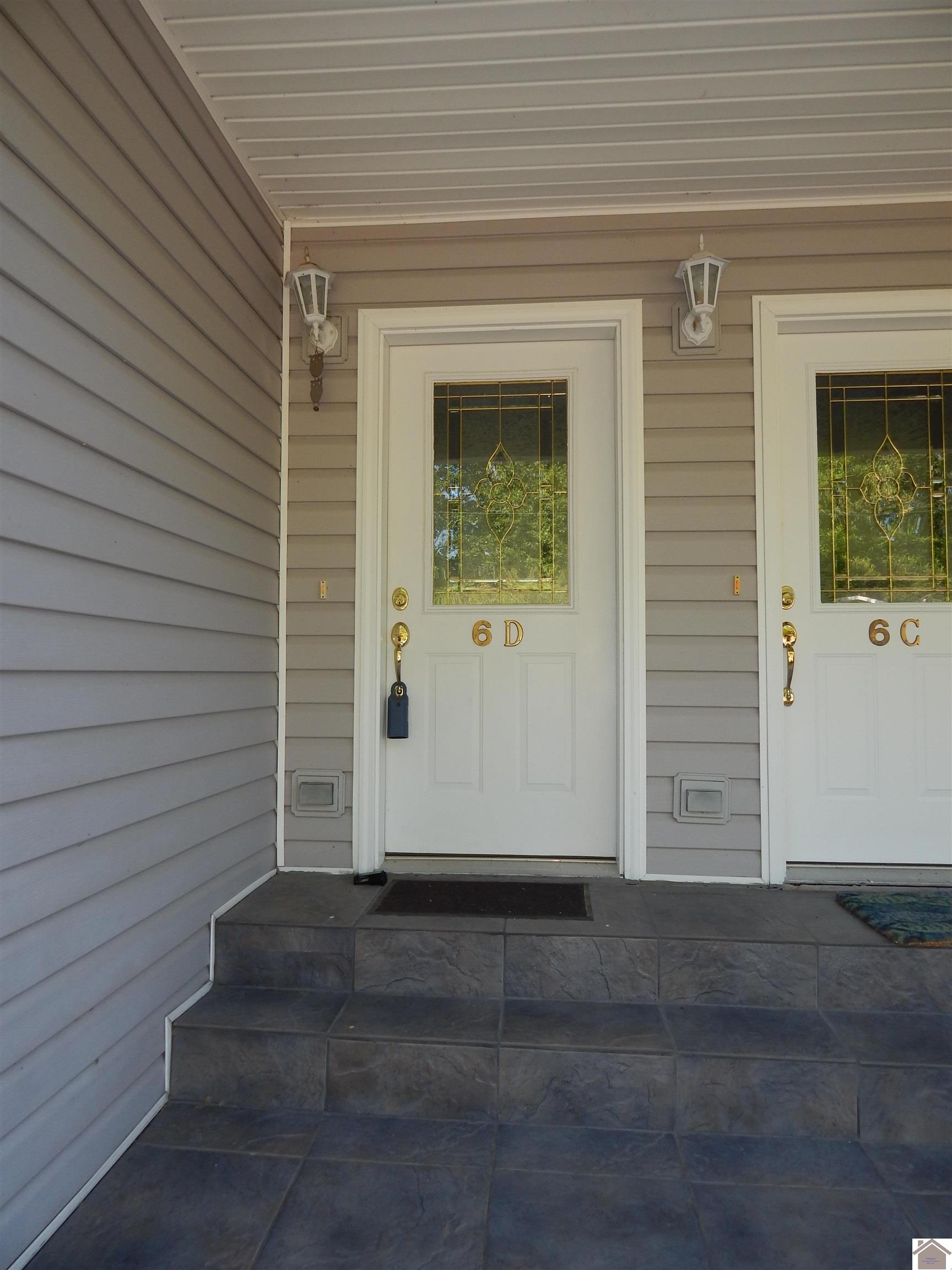 110 Treetops Ln Unit 6D Benton KY 42025 | Sold