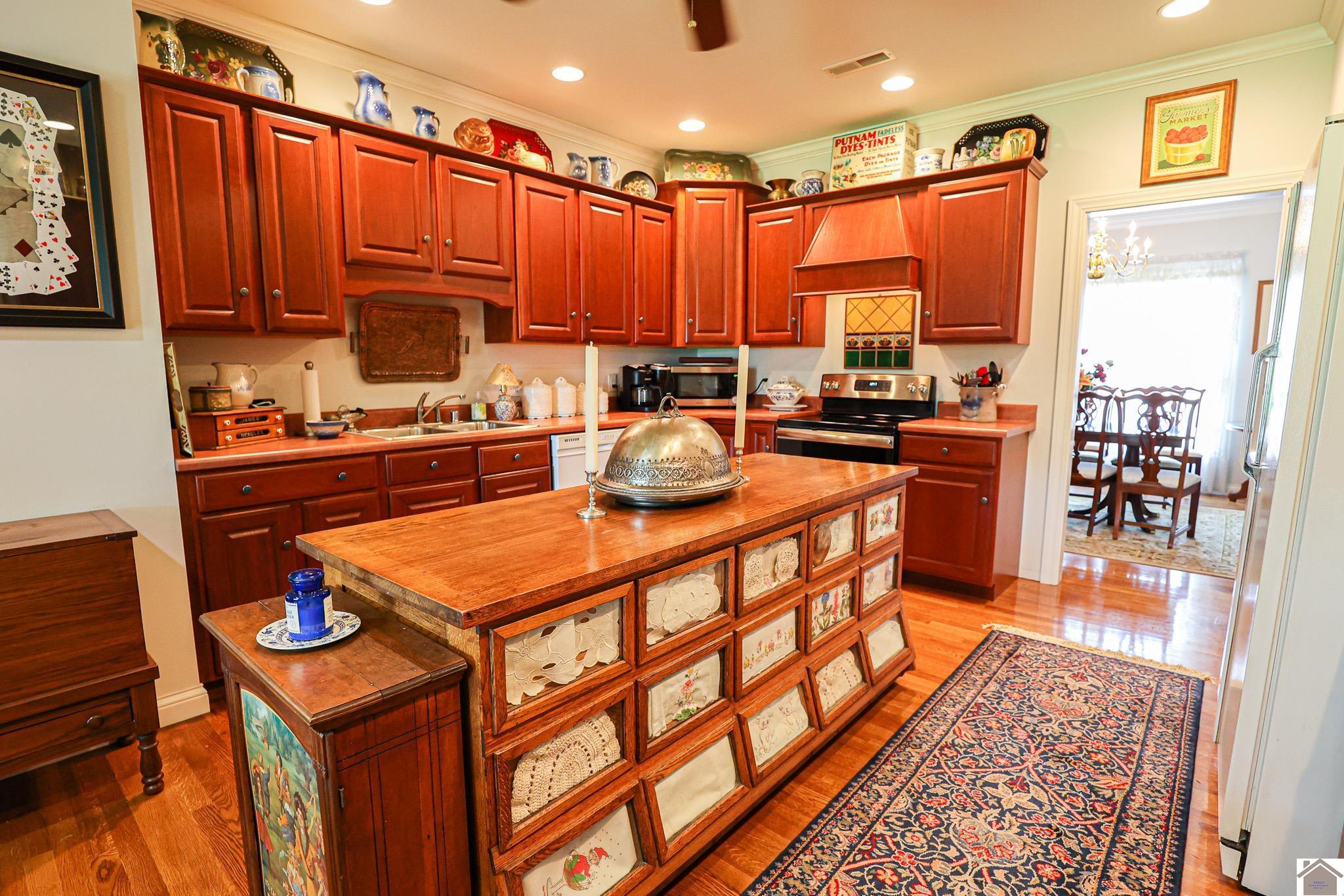 231 Matthew Drive Paducah KY 42001 | Sold