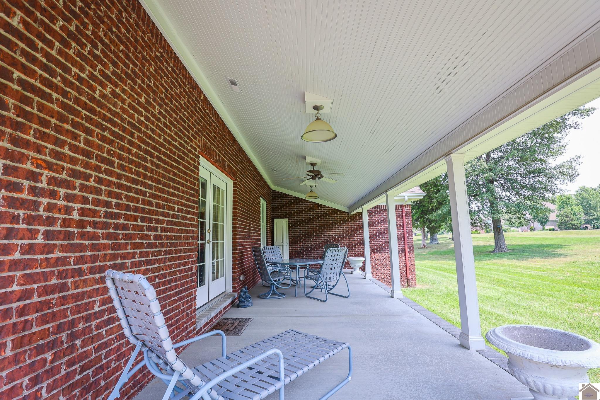 231 Matthew Drive Paducah KY 42001 | Sold