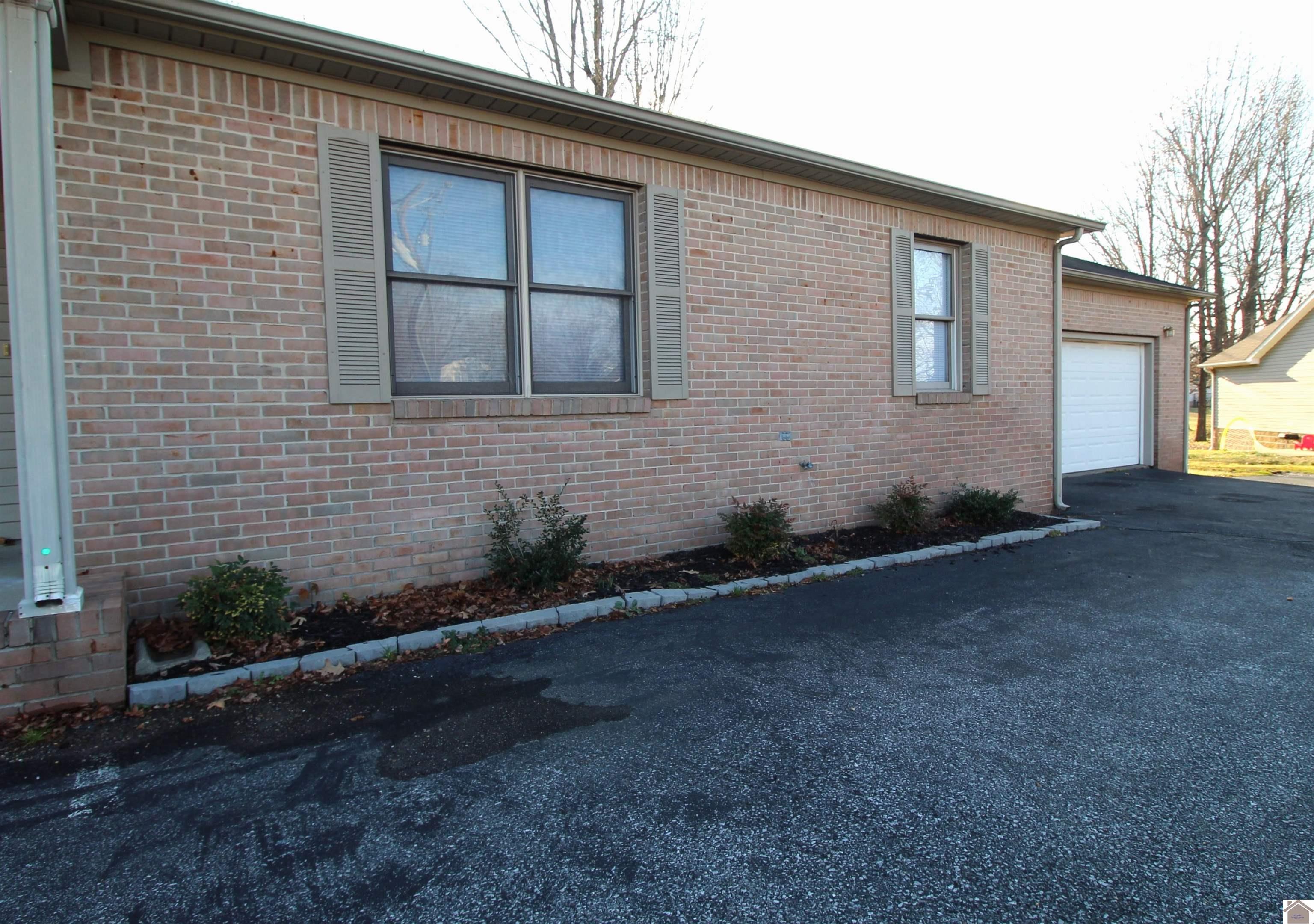 298 Gate Rd Benton KY 42025 | Active