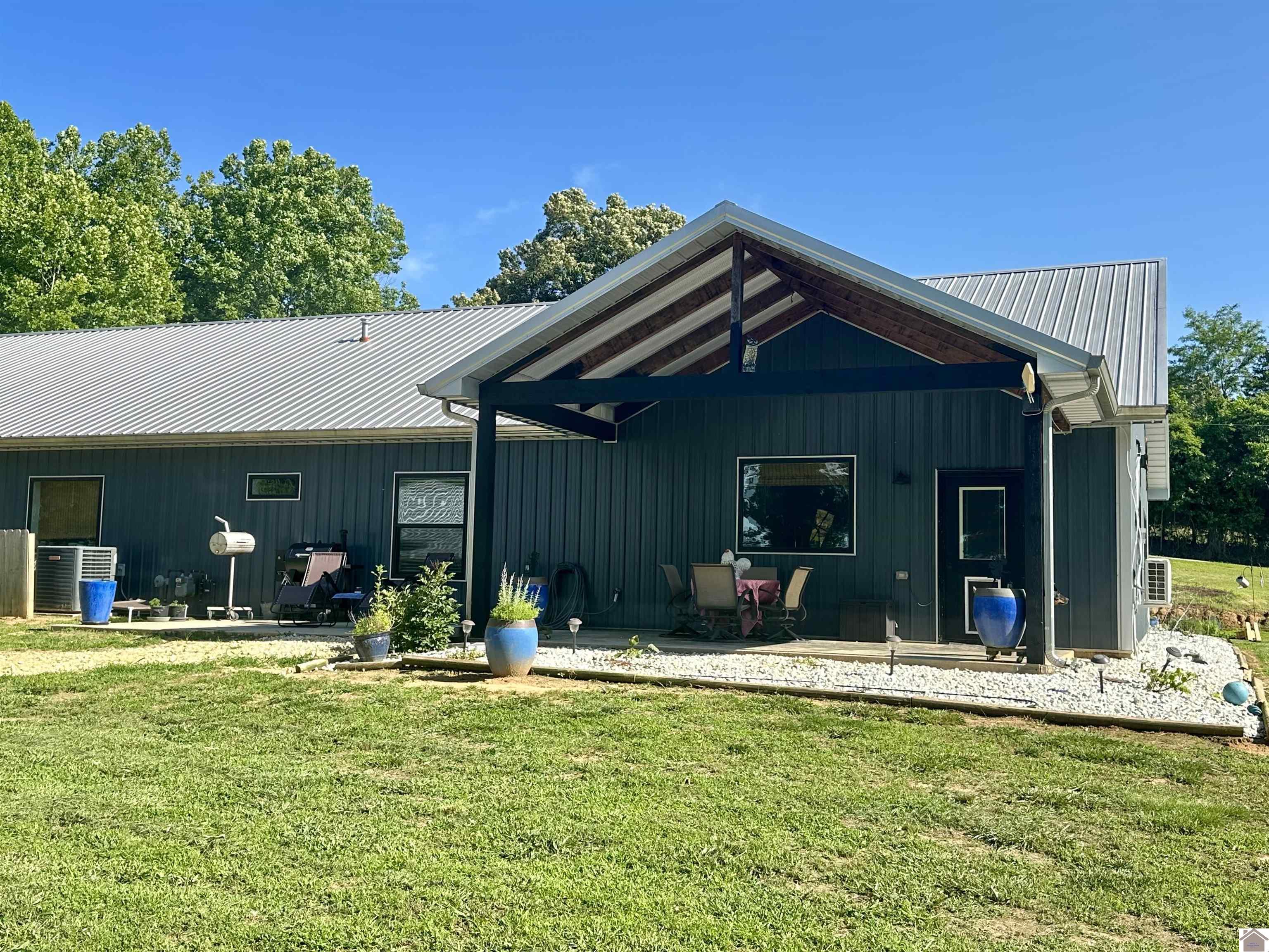 101 Ridgeview Lane TN Mansfield Henry County TN 38236 | Pending