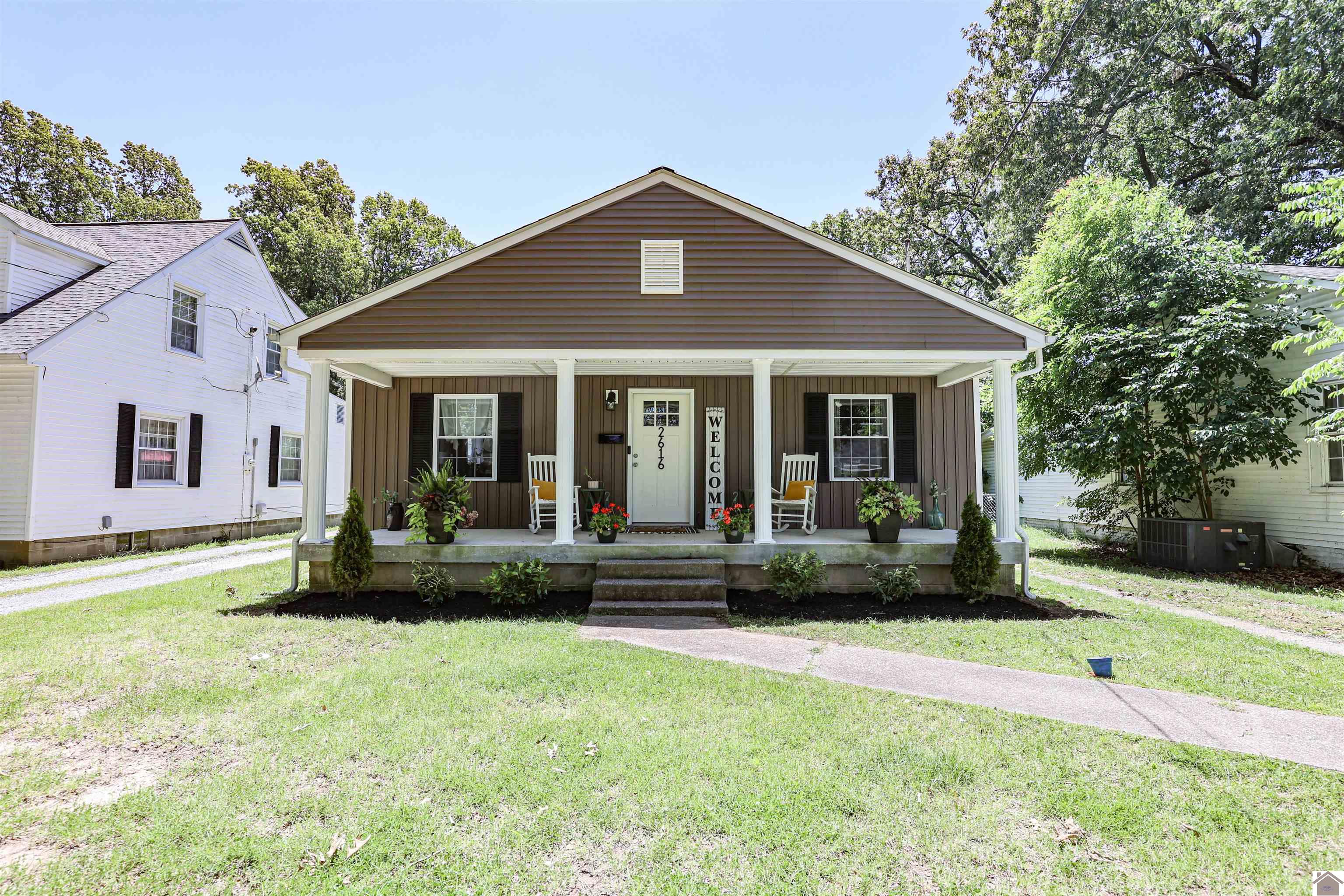 2616 Clark Street Paducah KY 42003 | Active