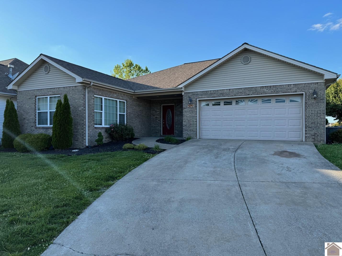 2647 Legends Drive Paducah KY 42001-9814 | Active