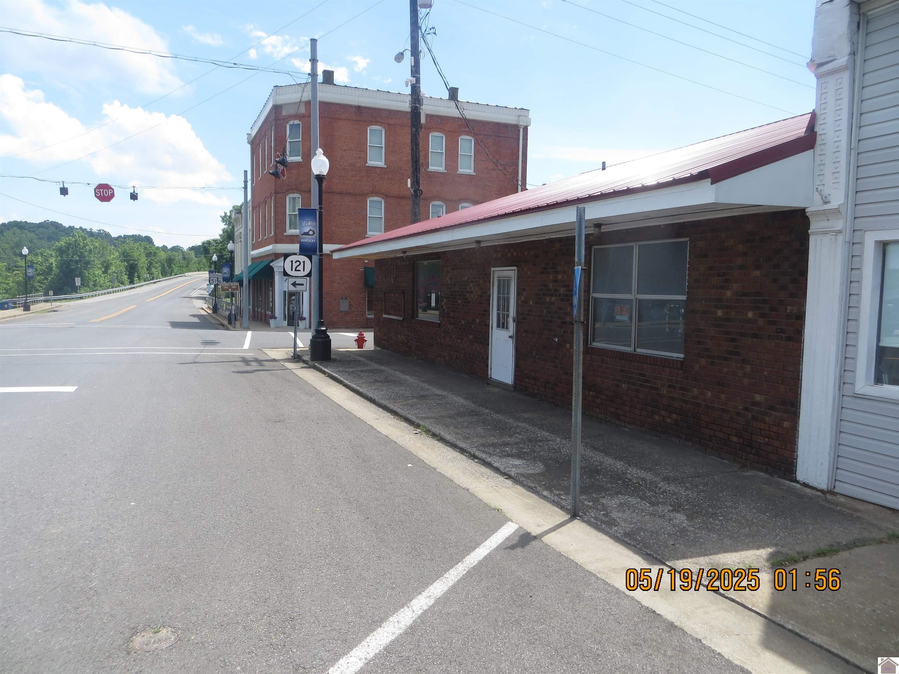 000 North Fourth St. Wickliffe KY 42087 | Active