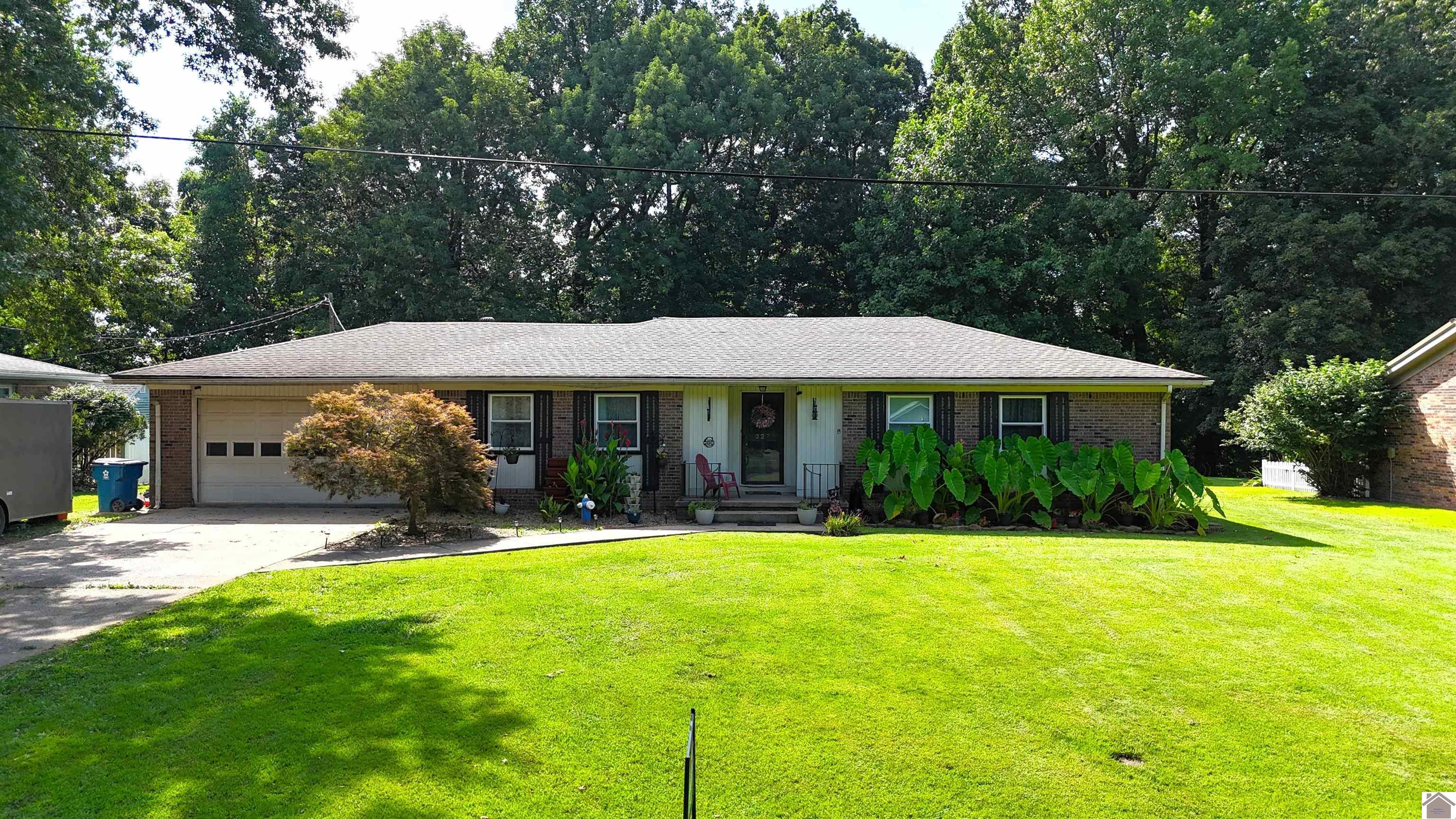 227 Crystal Lake Wickliffe KY 42087 | Active