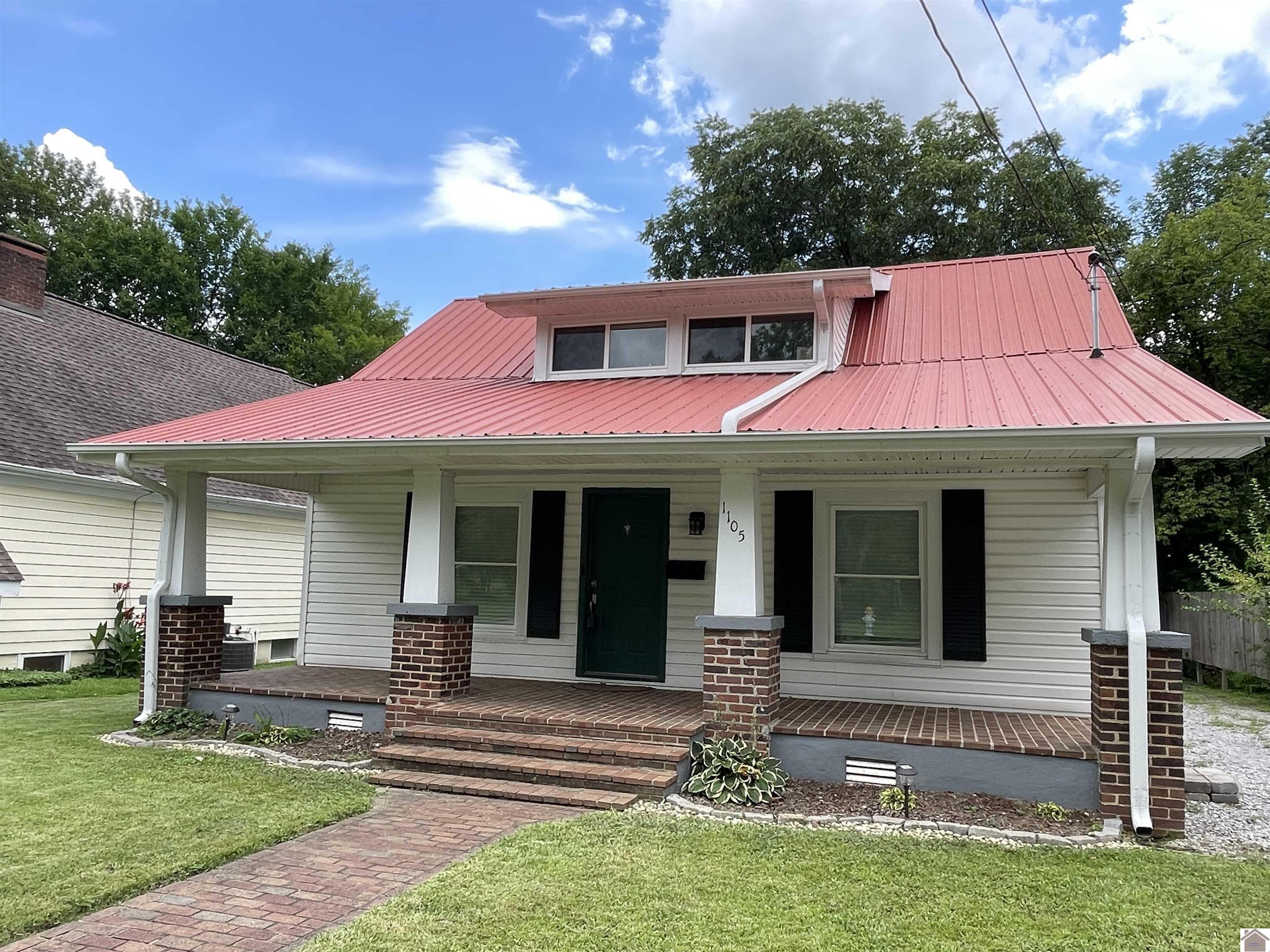 1105 Olive Street Murray KY 42071 | Active