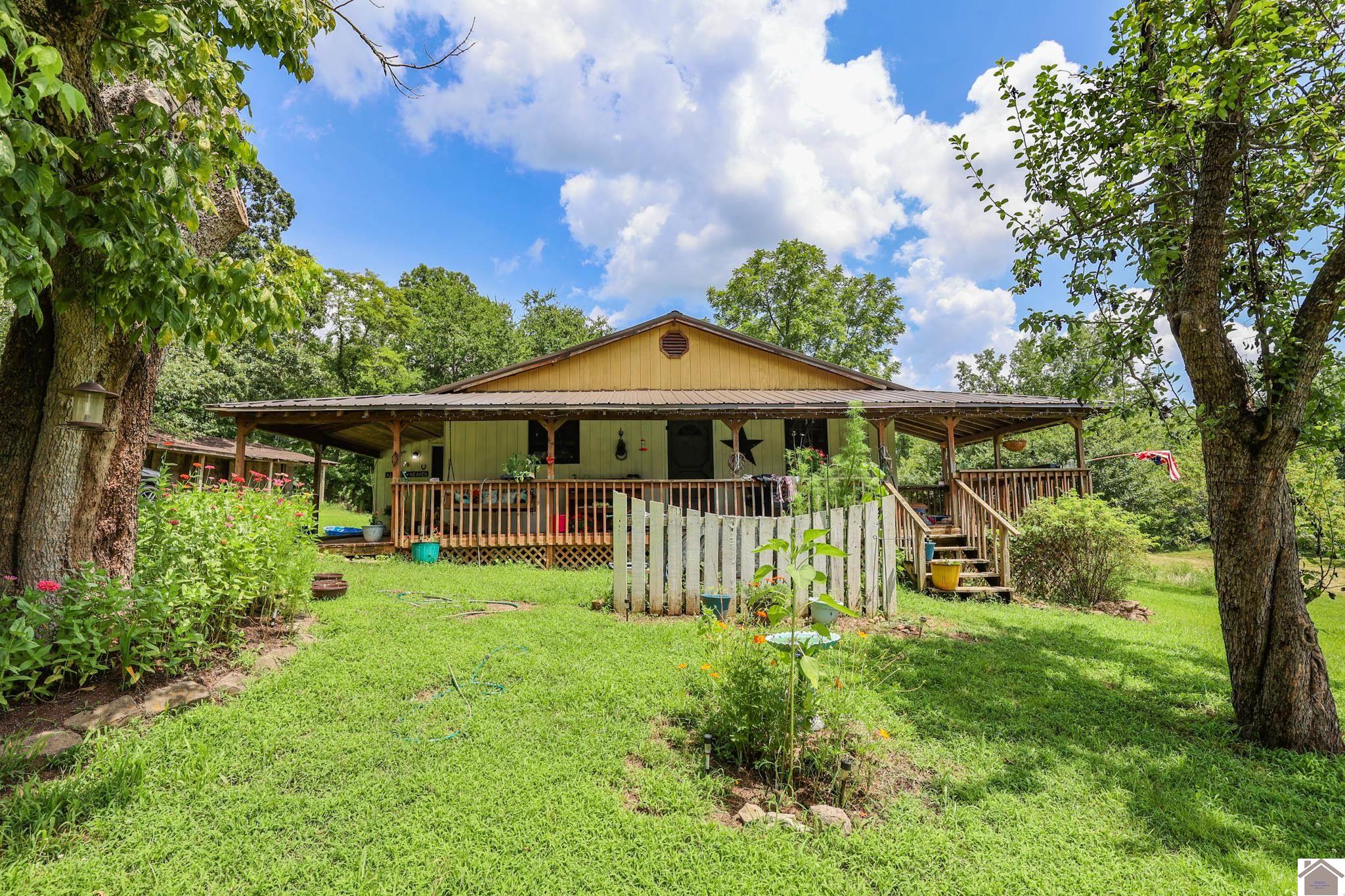 226 Reid Lane Symsonia KY 42082 | Active