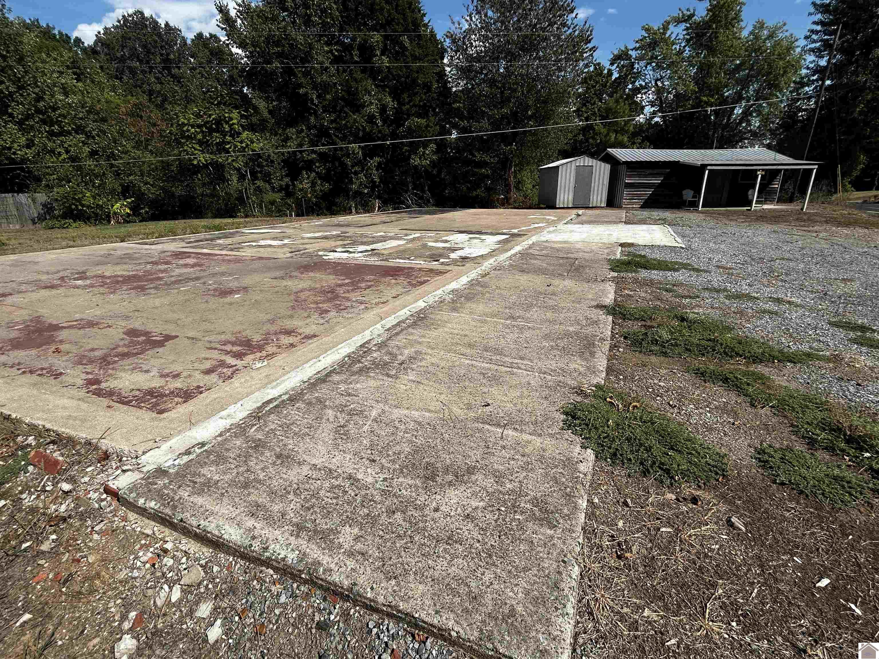 1762 Mayfield Road Wickliffe KY 42087 | Active