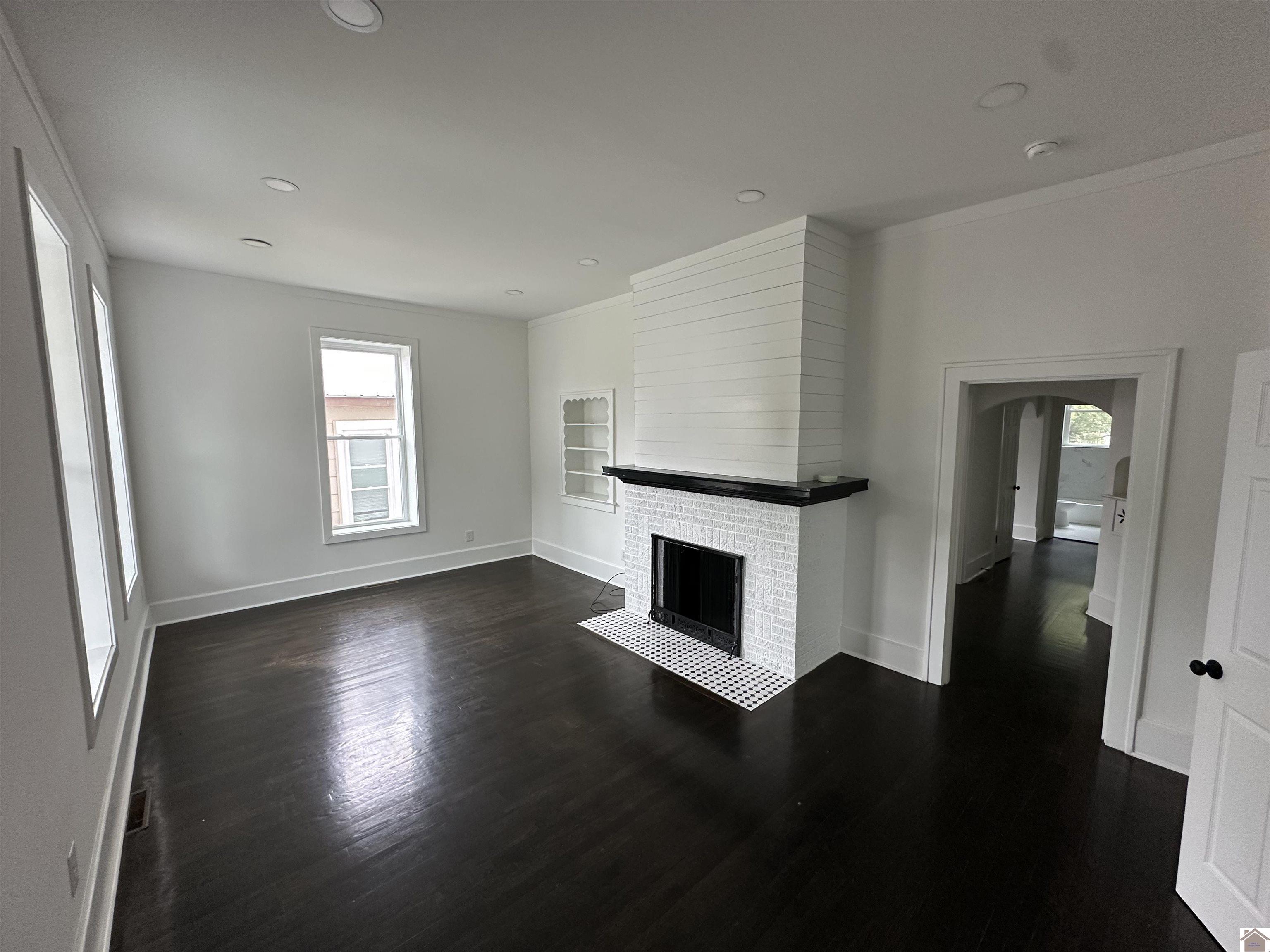 124 FARLEY PLACE Paducah KY 42003 | Active