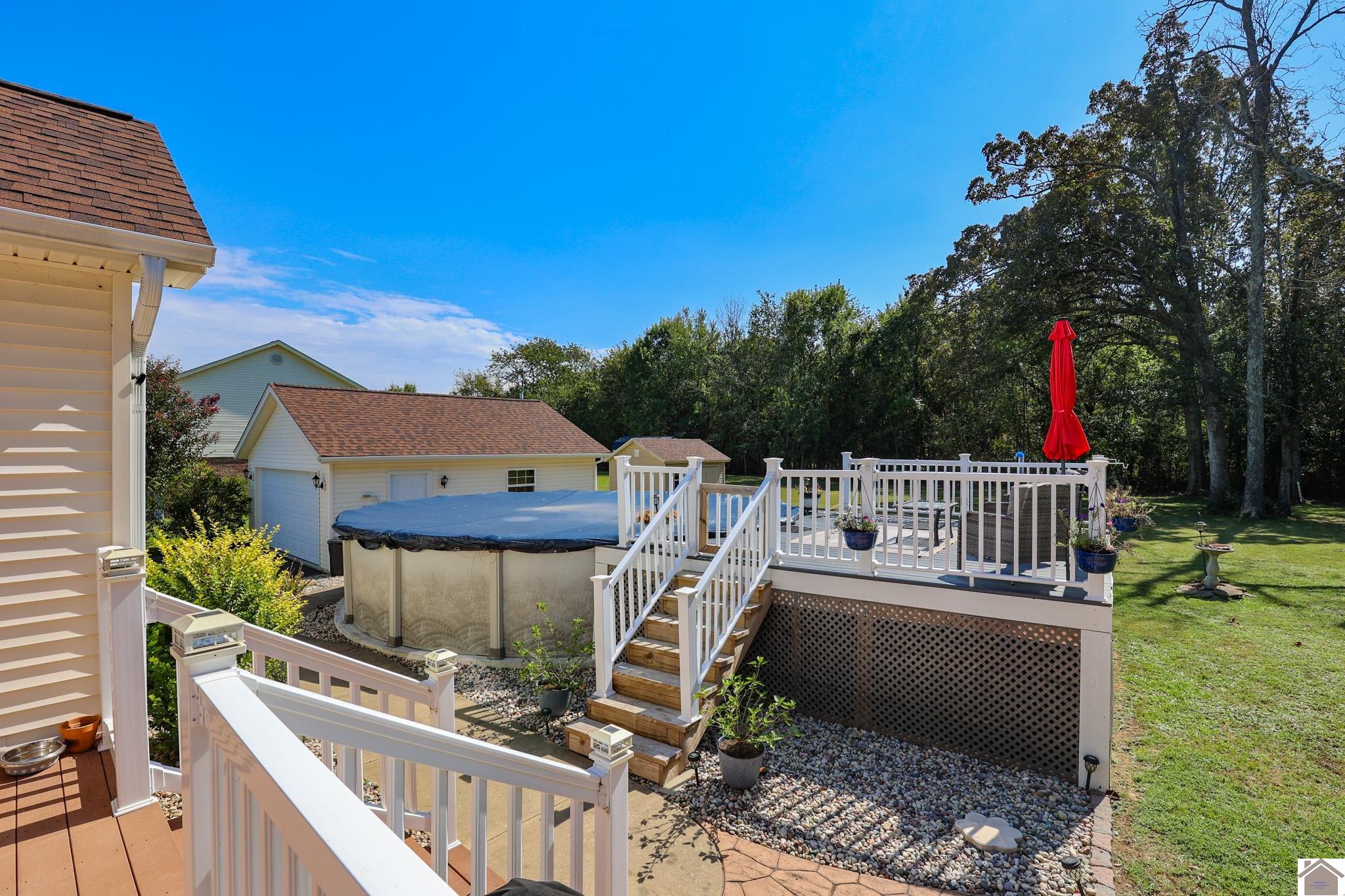 134 Hunters Ln. Calvert City KY 42029 | Pending