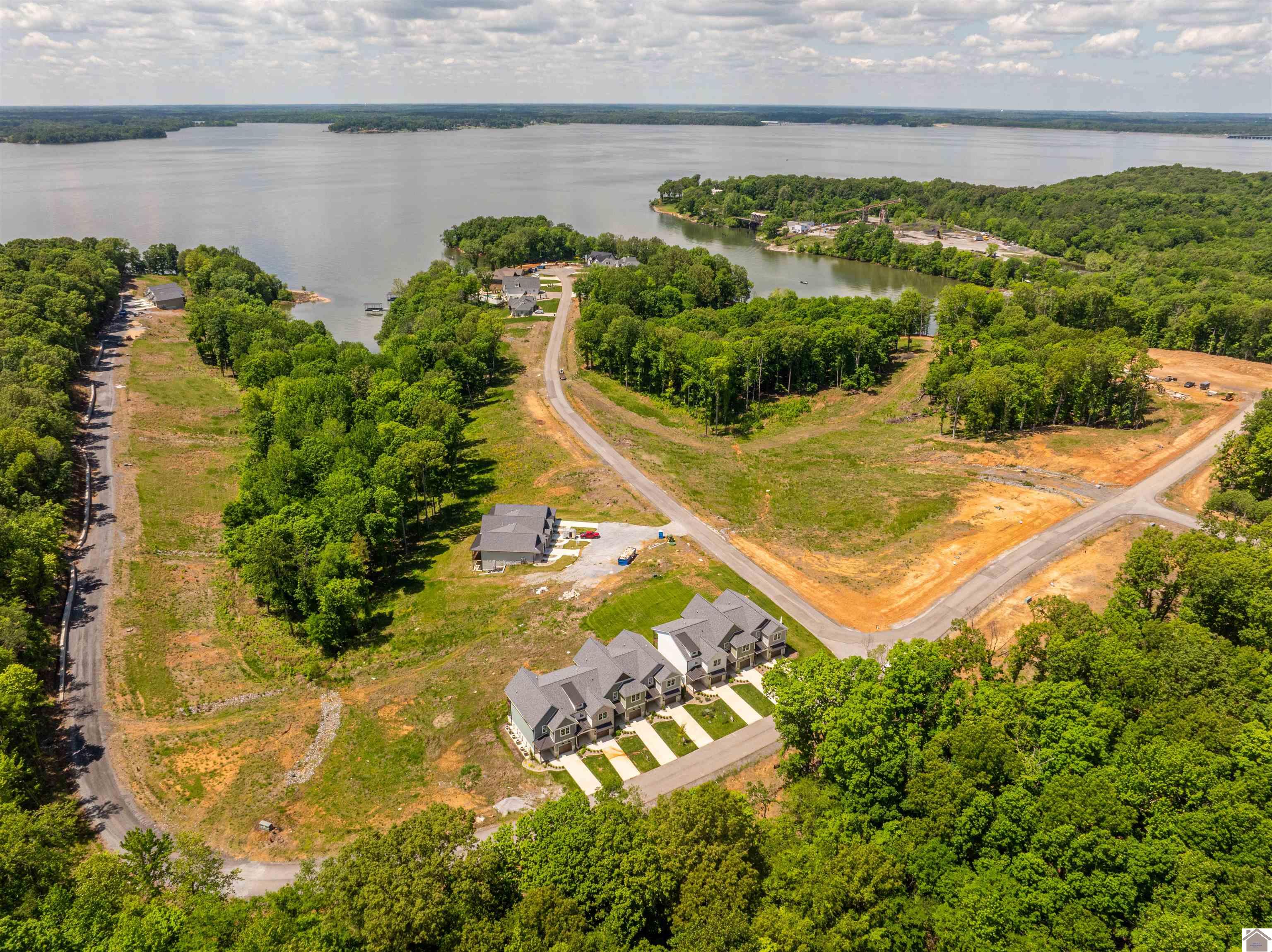 000 Eagle Rest Drive Grand Rivers KY 42045 | Active