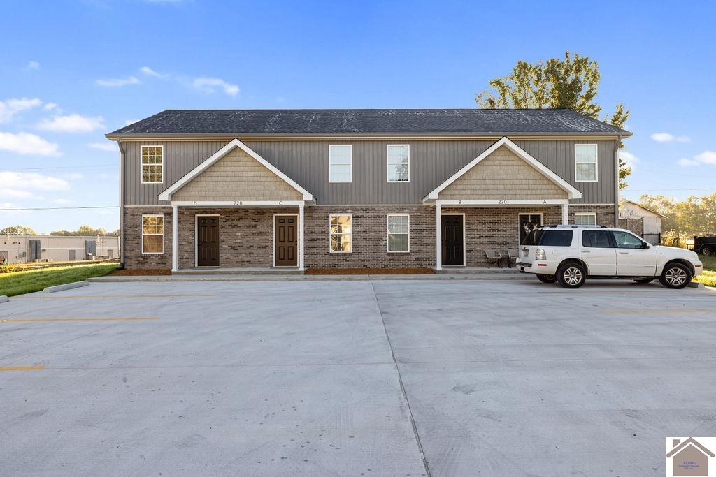 220 Morningside Dr. Benton KY 42025 | Active