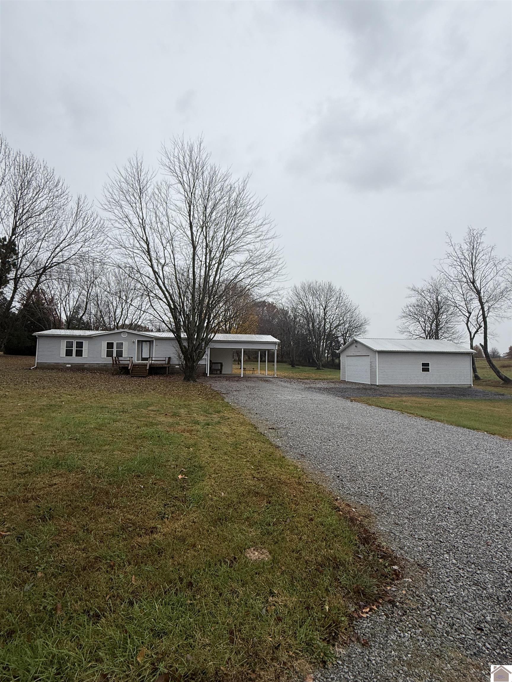 95 Juniper Ln Calvert City KY 42029 | Active