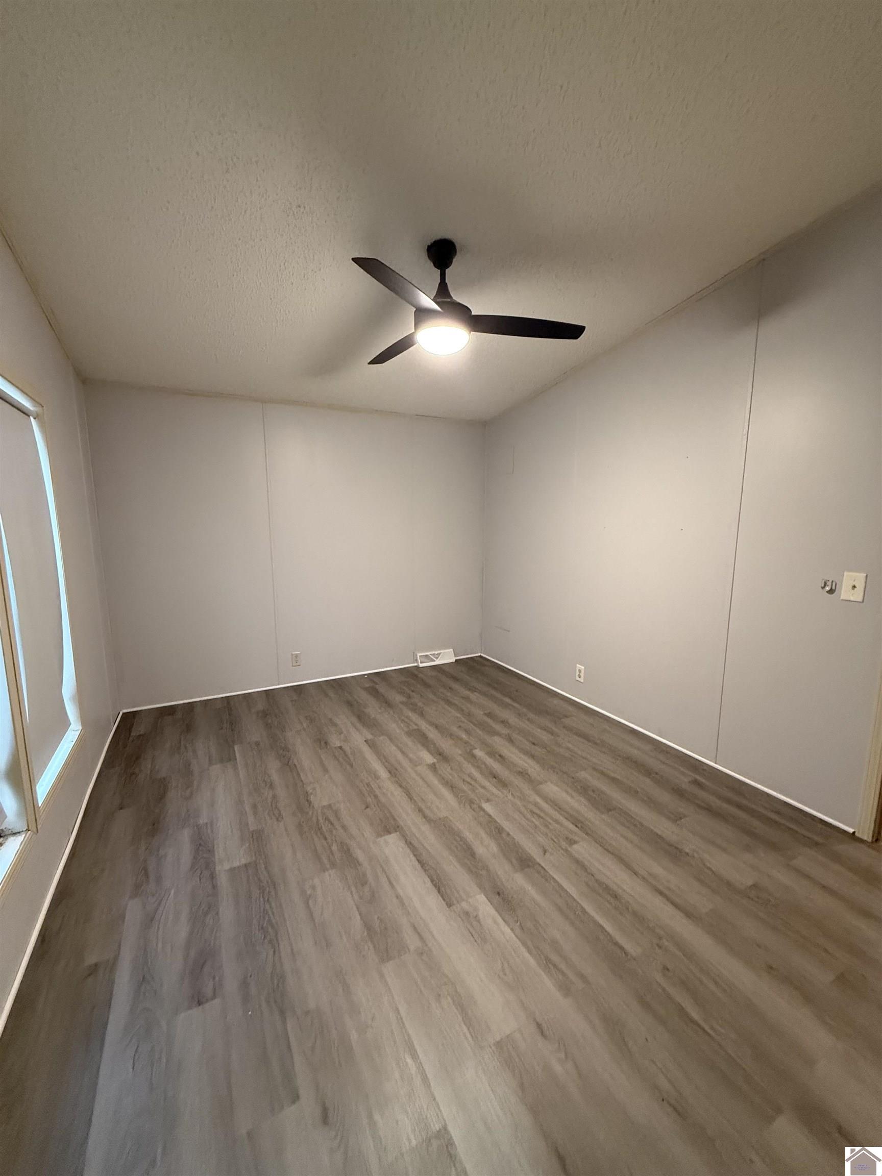 95 Juniper Ln Calvert City KY 42029 | Active